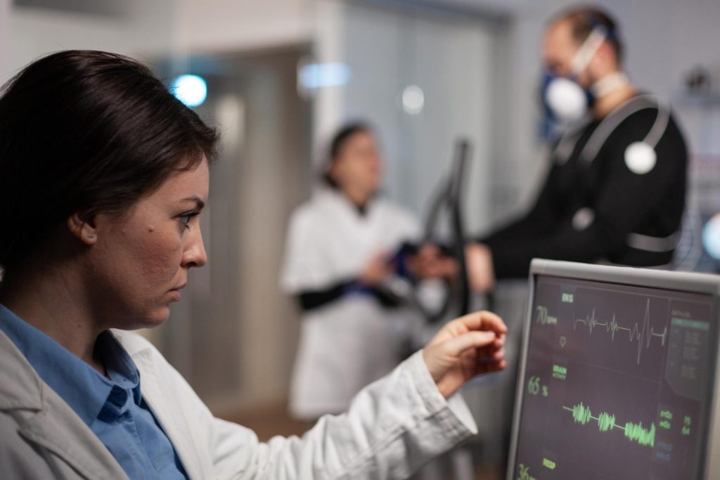 Healthcare Vitals Tracker Reveals System Crisis - DistilINFO Publications